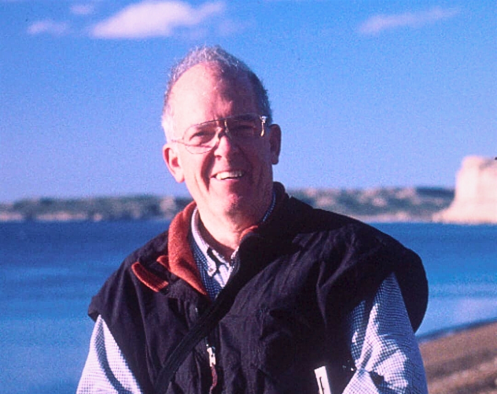 A Tribute to Dr. Roger Payne 1935-2023 > Newsroom