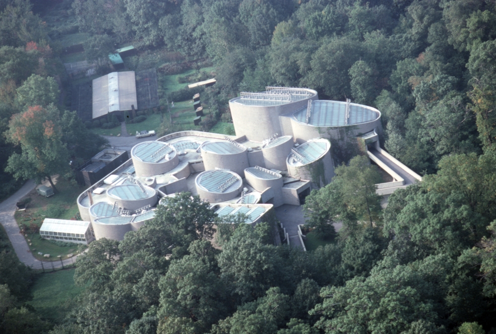 SLIDESHOW: Bronx Zoo Celebrates 50th Anniversary of Iconic 'World of ...